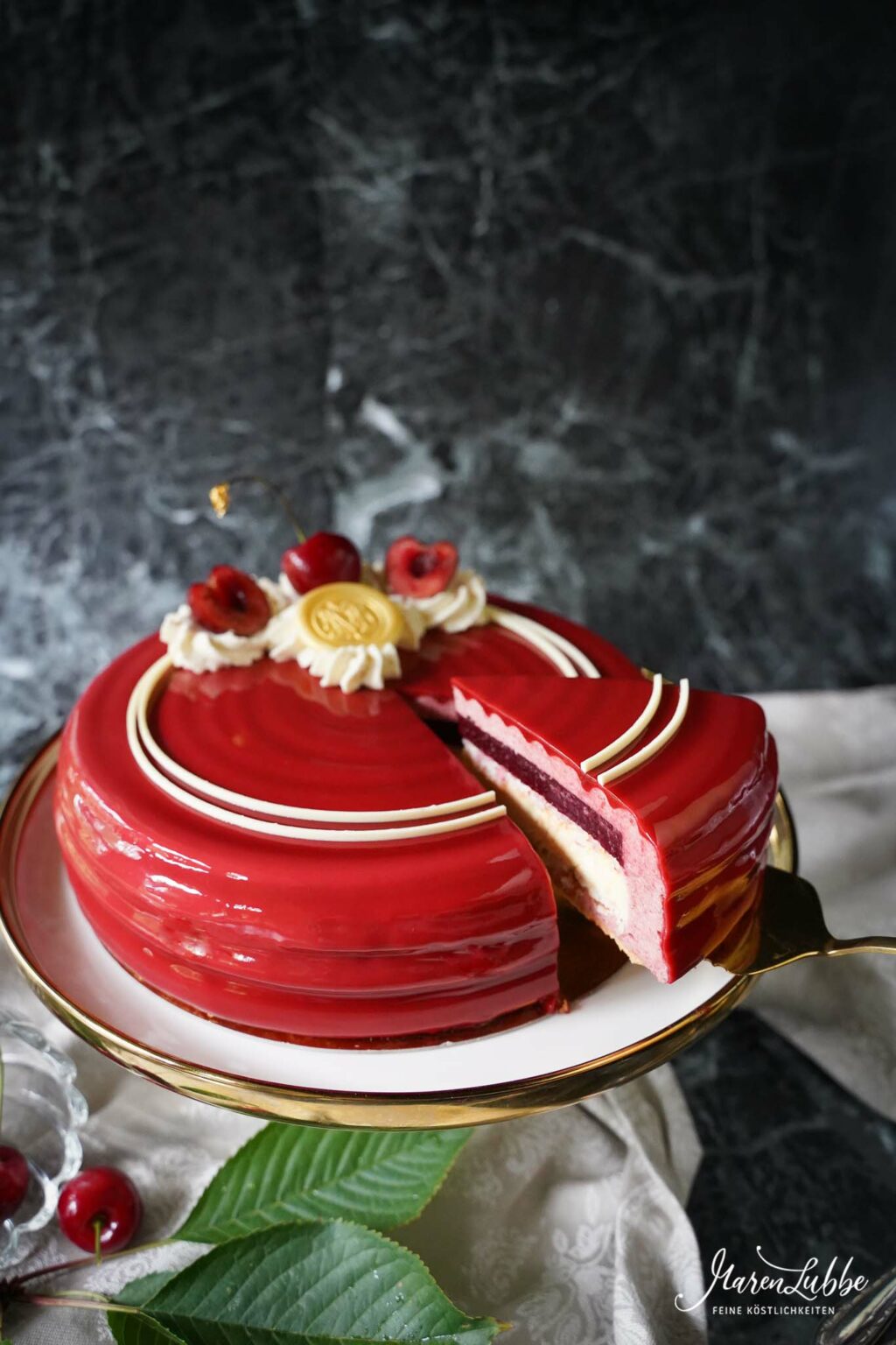 Tropical Cherry Torte - Maren Lubbe - Feine Köstlichkeiten